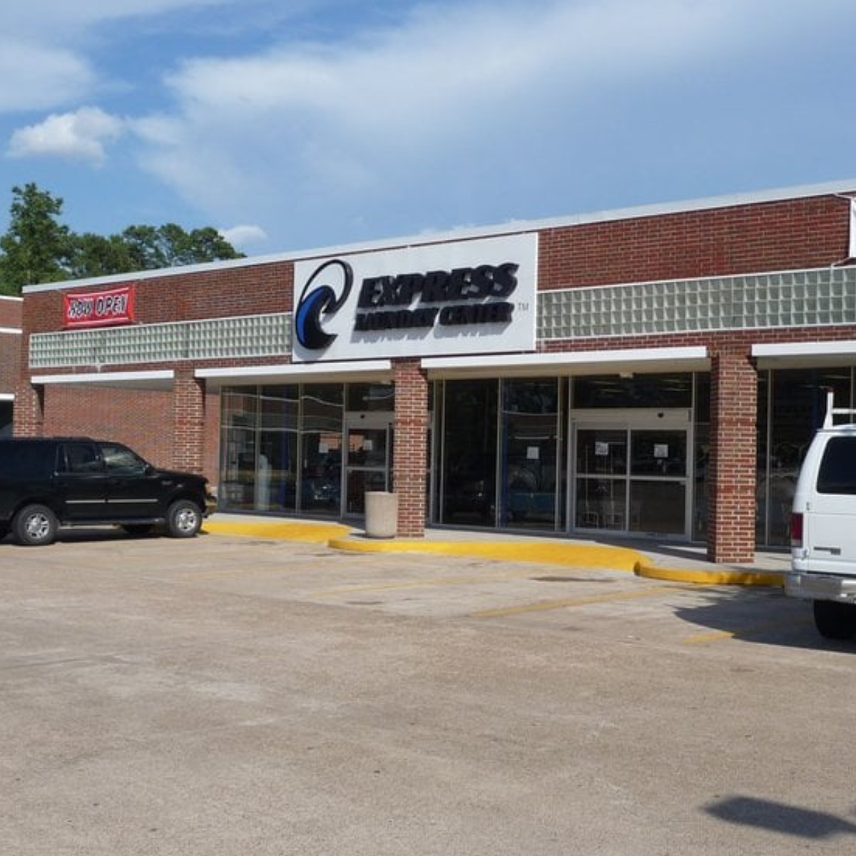 3️⃣ Houston Wash & Fold Service | Fast Washers & Dryers